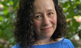 Shades of Meaning by Donna Santman. Comprehension and Interpretation